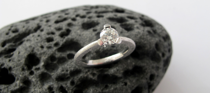 El significado y el uso del diamante en joyería: el mineral por ...